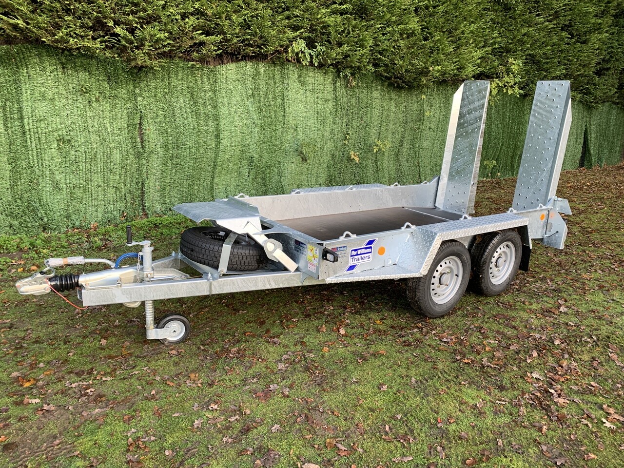 Ifor Williams GH94 Beavertail Trailer