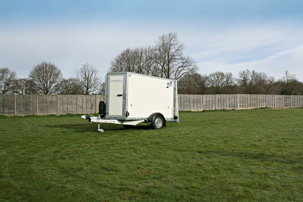 Ifor Williams BV84G Trailer with Ramp Doors